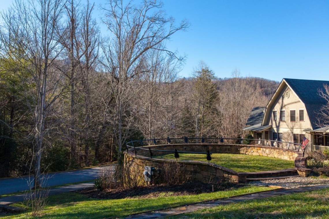 Cheshire Village (Black Mountain): History & About this Unique Community