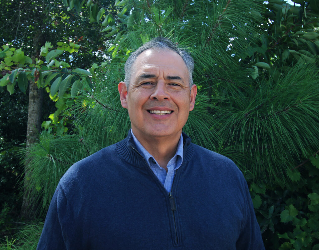 Abe Rossell - Spanish Speaking Asheville Real Estate Agent